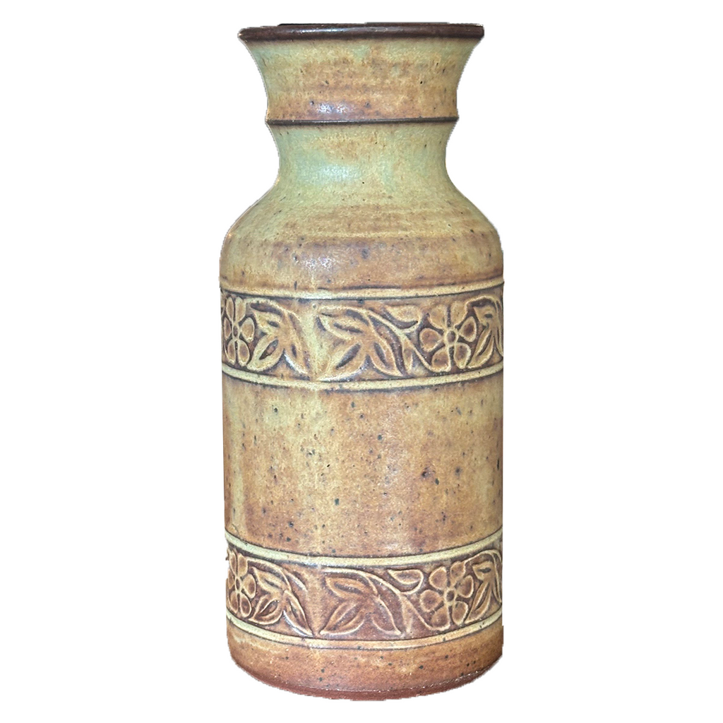 Vintage Vase – Heirloom Artifacts